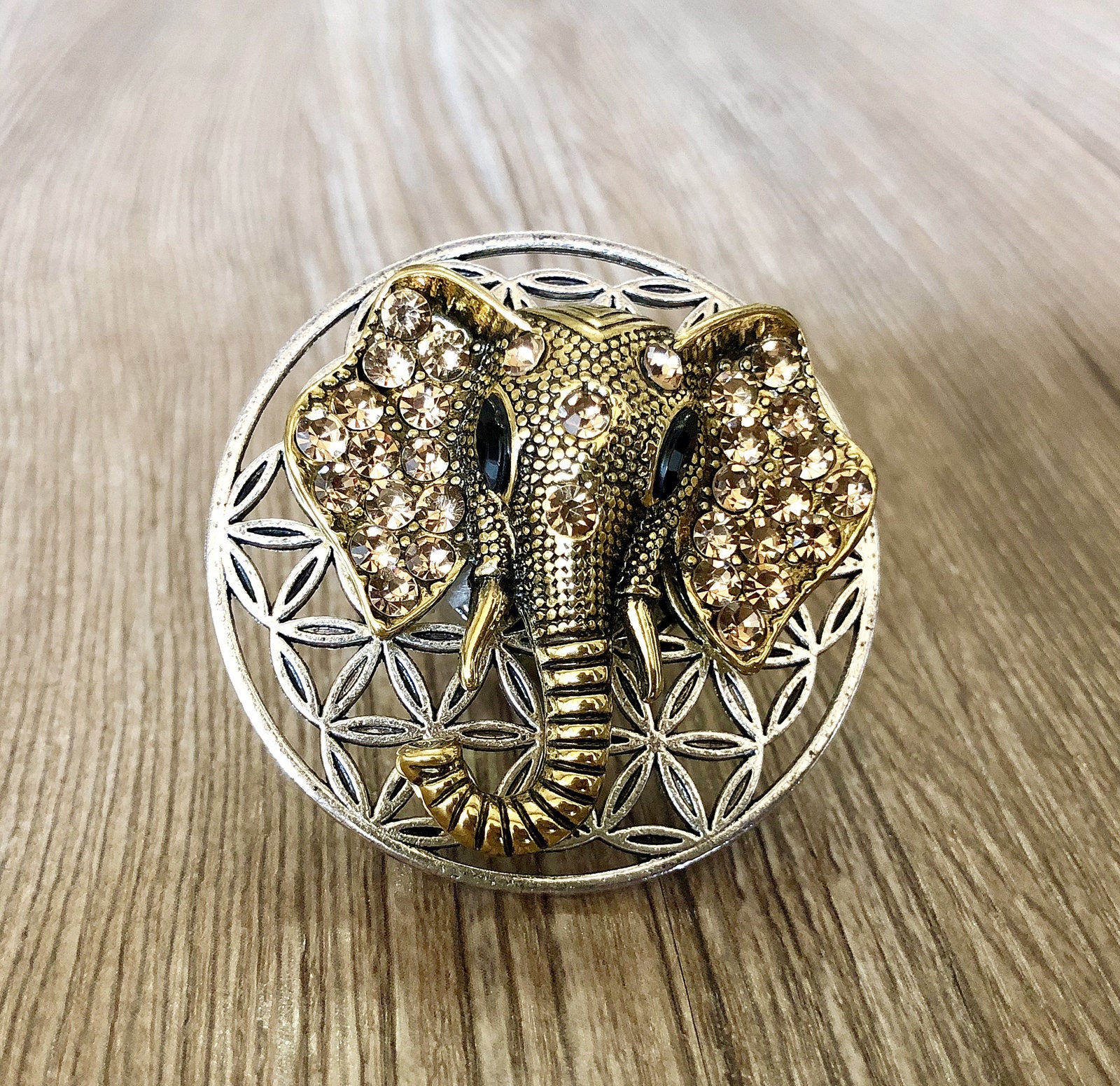 Elephant Drawer Knobs / Elephant Cabinet / Gothic Home Decor / | Etsy