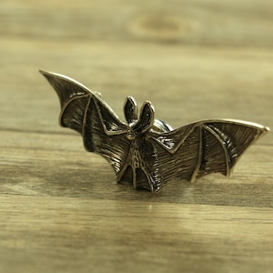 Bat Drawer Knobs / Bat Cabinet / Gothic Home Decor / Animal Shaped ...