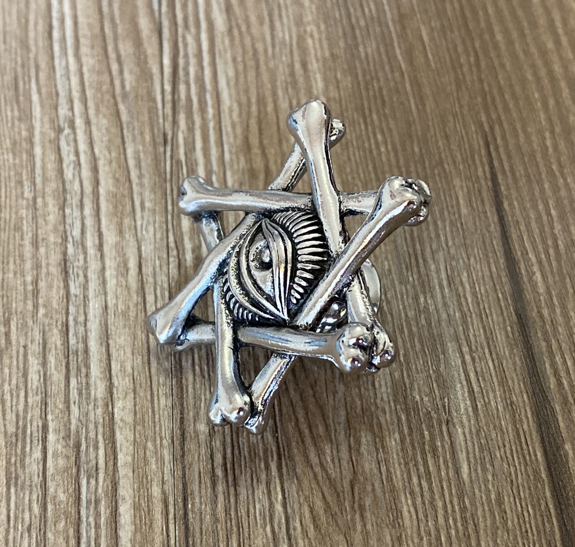 Silver Demon Eye Drawer Knobs / Ghost Eye Cabinet / Punk Home Decor ...