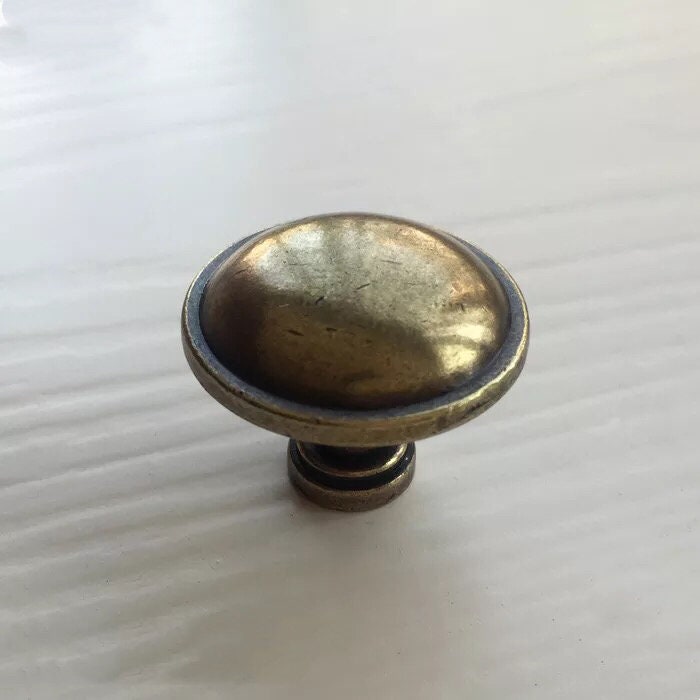 French Shabby Chic Dresser Knobs / Antique Brass Kitchen - Etsy