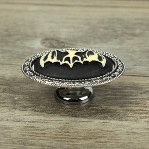 Bat Drawer Knobs / Bat Cabinet / Gothic Home Decor / Animal Shaped ...