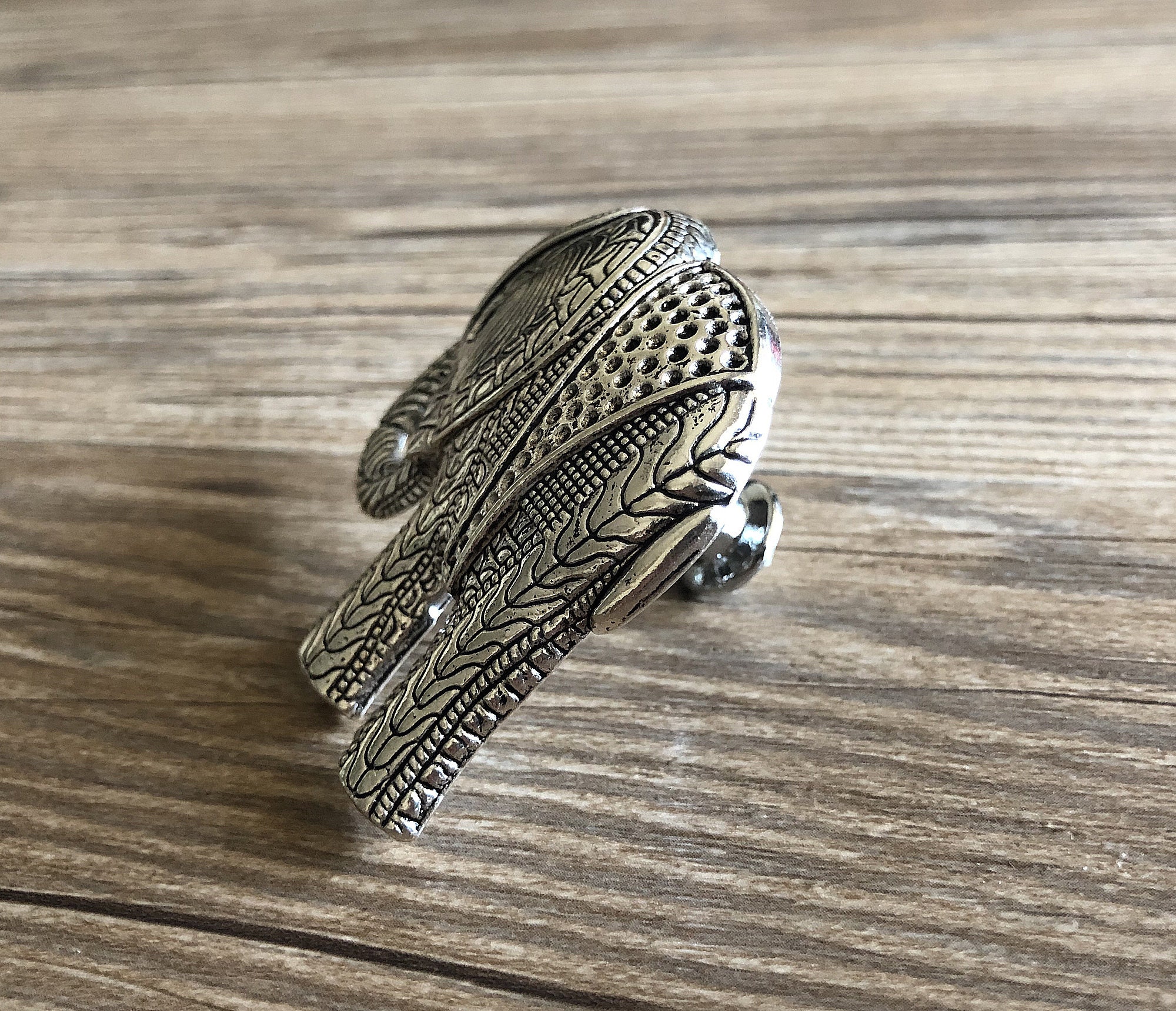 Elephant Drawer Knobs / Elephant Cabinet / Gothic Home Decor / - Etsy UK