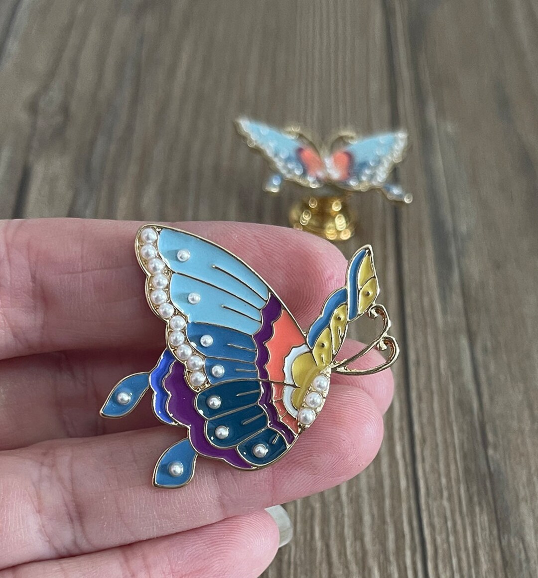 Enamel Butterfly Gather Honey Drawer Knobs / Butterfly Gather Honey ...