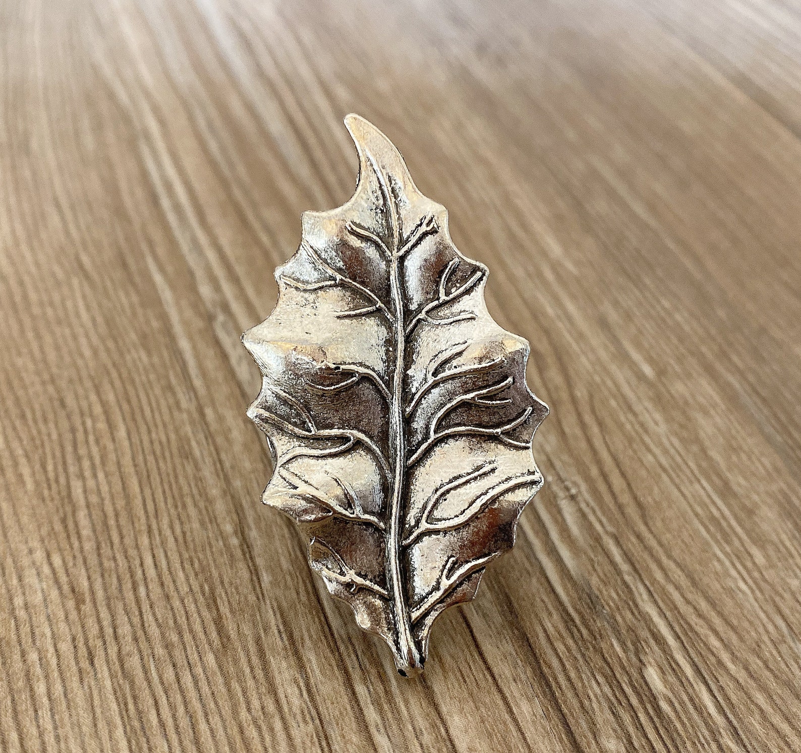 Silver Leaves Knobs Brass Knobs / Cabinet Dresser Knobs / - Etsy