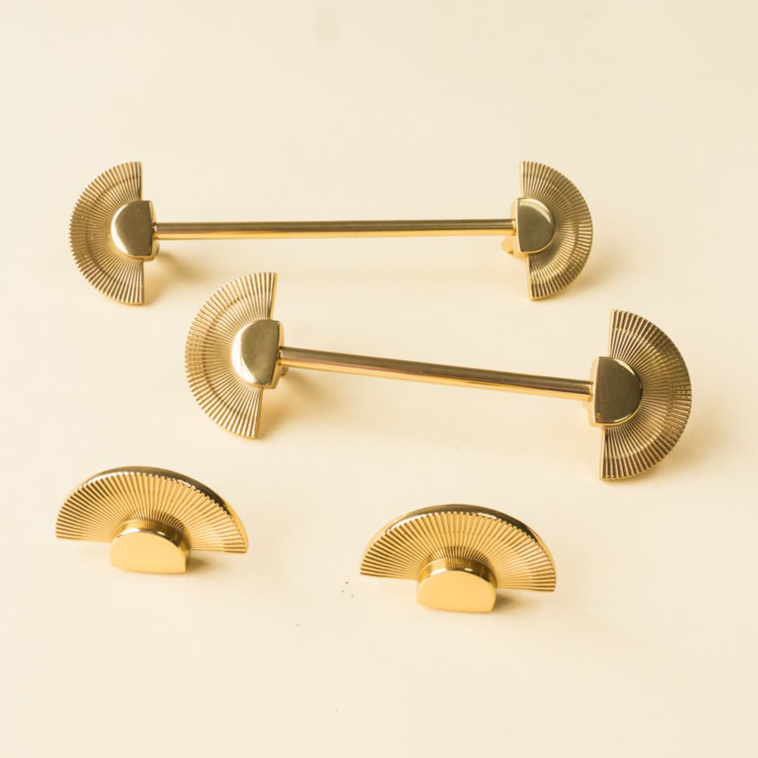 Modern Simple Brass Fan-shaped Pull Dresser Pull Cabinet Dresser Knobs ...