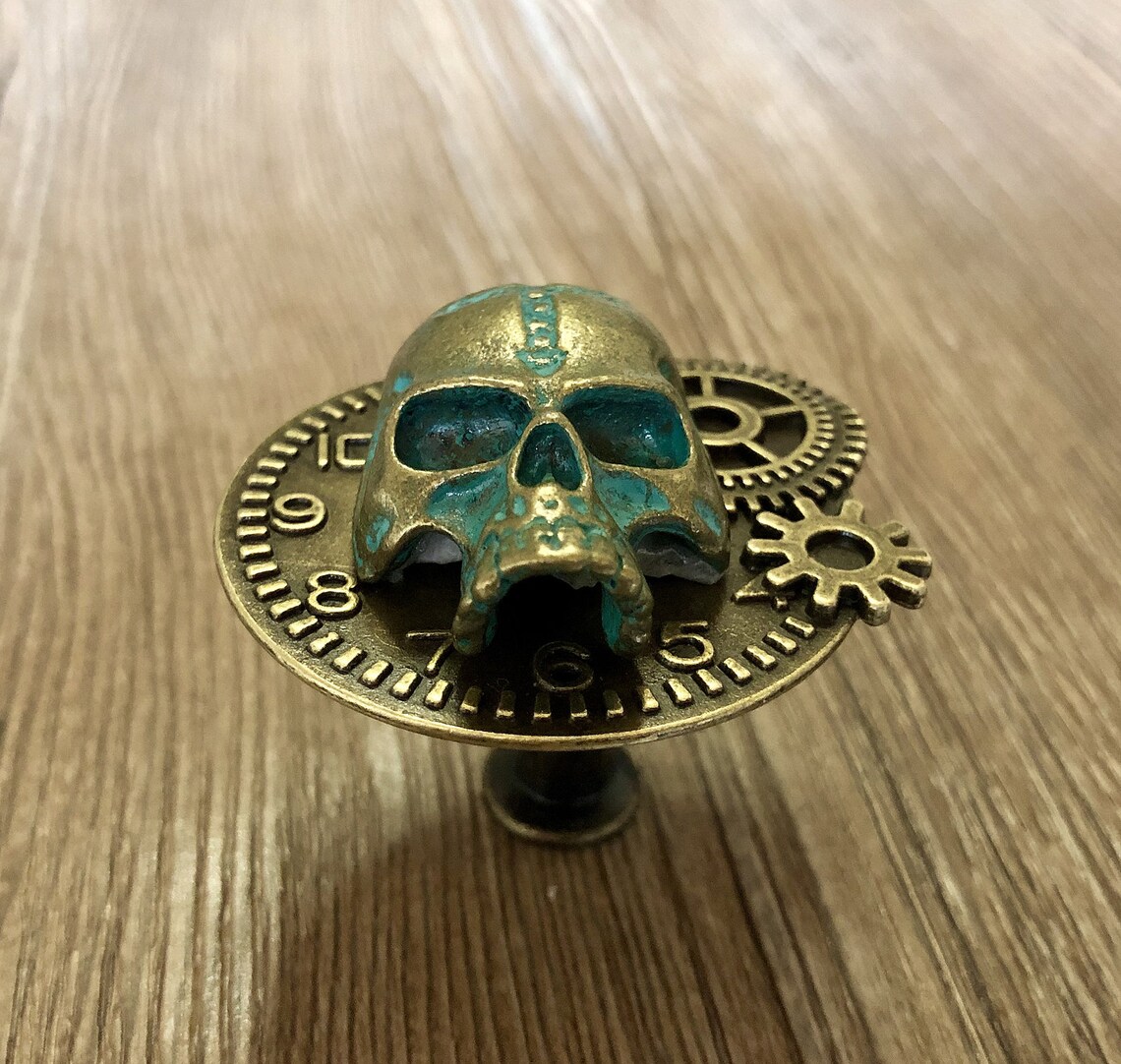 Gothic Skull Knobs Brass Knobs / Cabinet Dresser Knobs / | Etsy