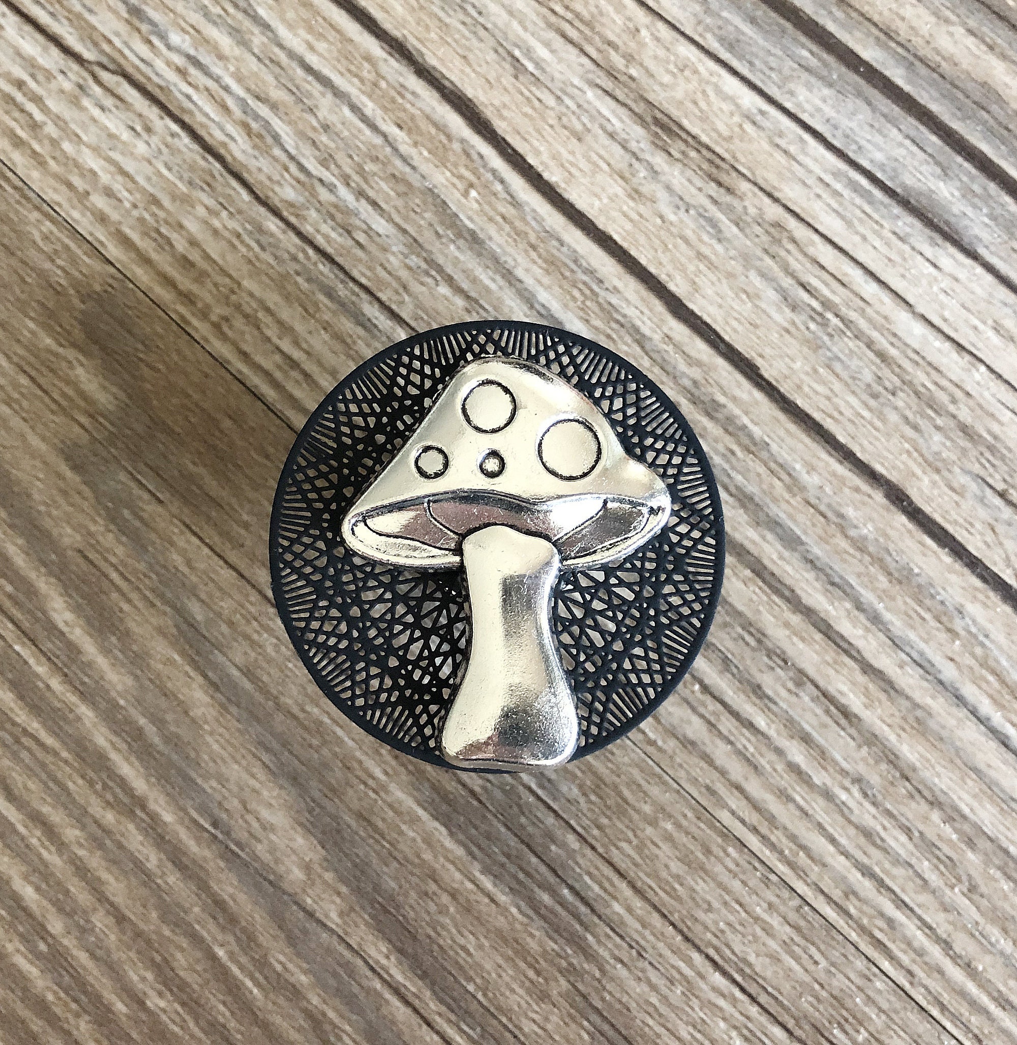 Silver Mushroom Drawer Knobs / Mushroom Cabinet / Gothic Home - Etsy
