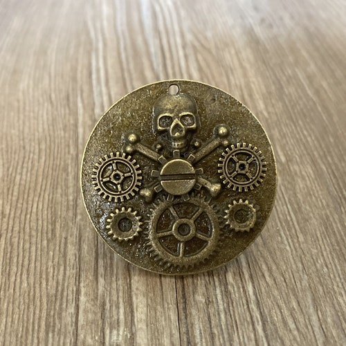 Gothic Skull Hand Knobs Brass Knobs / Cabinet Dresser Knobs / - Etsy