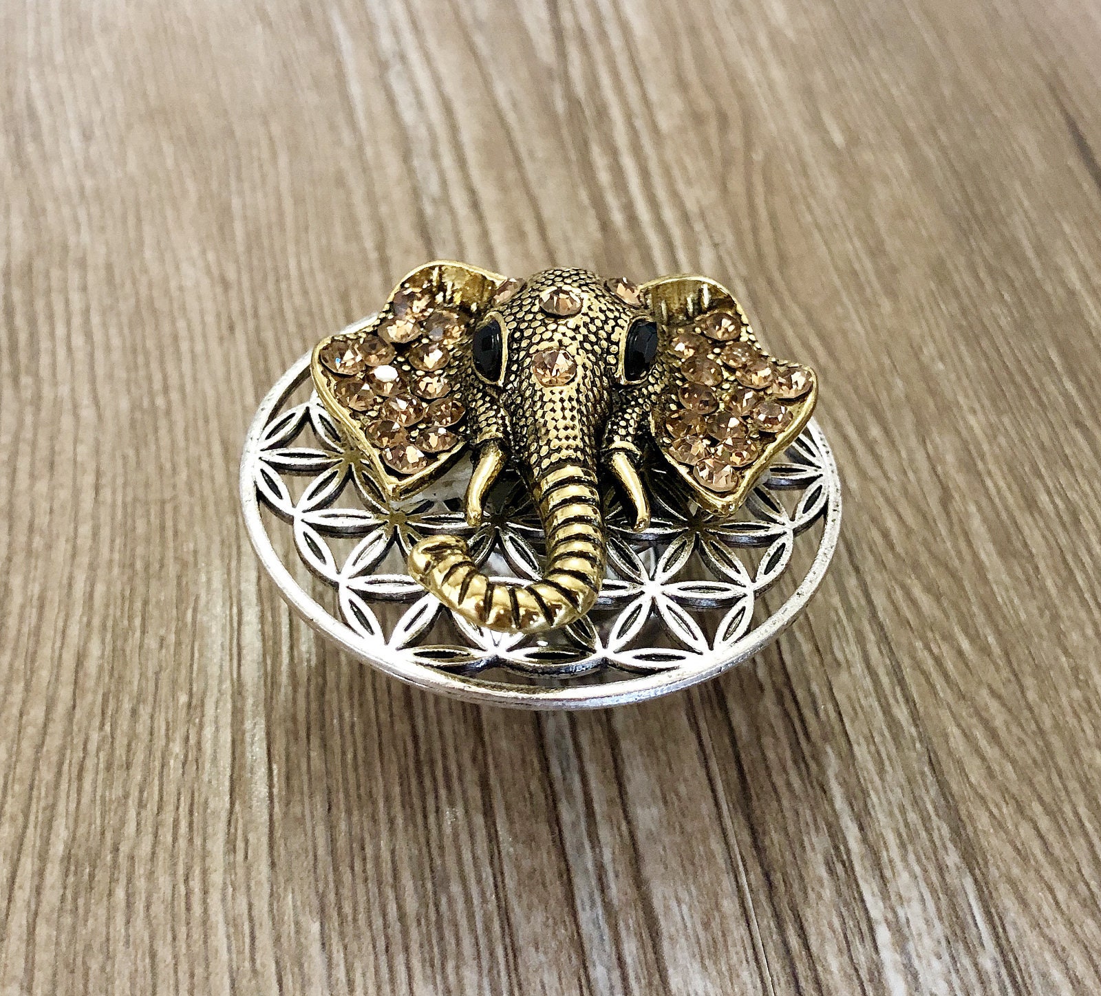 Elephant Drawer Knobs / Elephant Cabinet / Gothic Home Decor / - Etsy