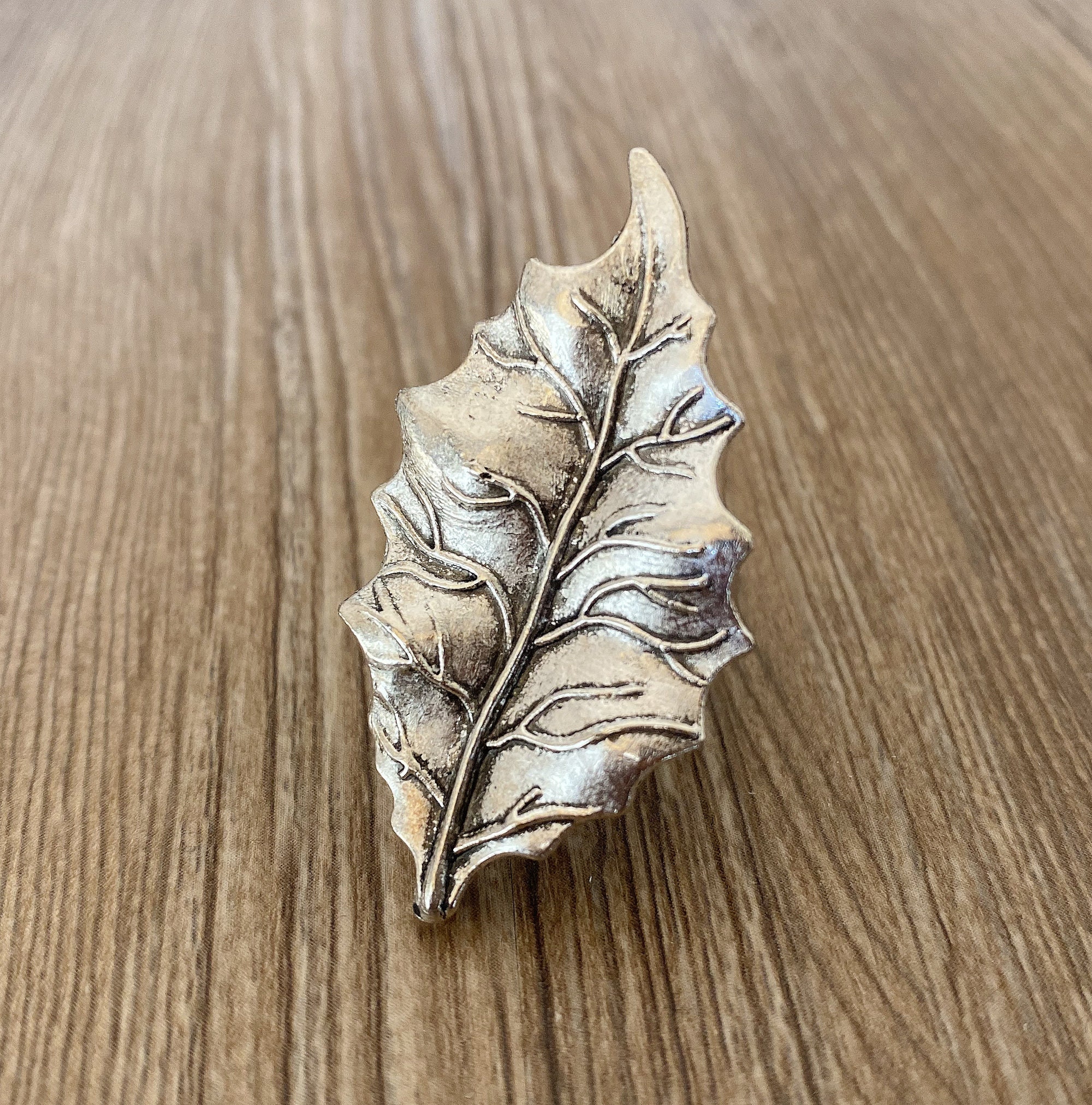 Silver Leaves Knobs Brass Knobs / Cabinet Dresser Knobs / - Etsy