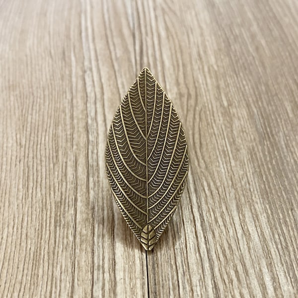 Dresser Knobs - Etsy Canada