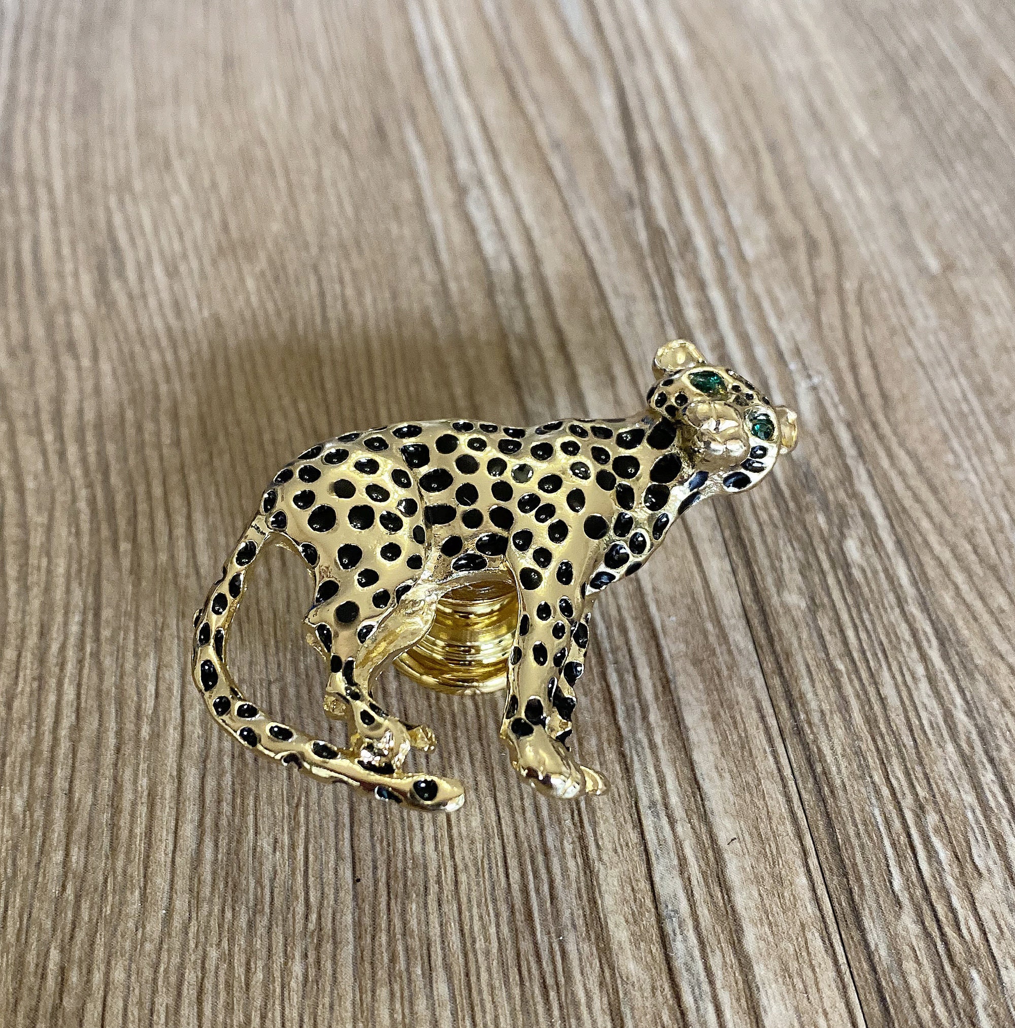 Gold Painted Leopard Drawer Knobs / Painted Leopard Cabinet / | Etsy