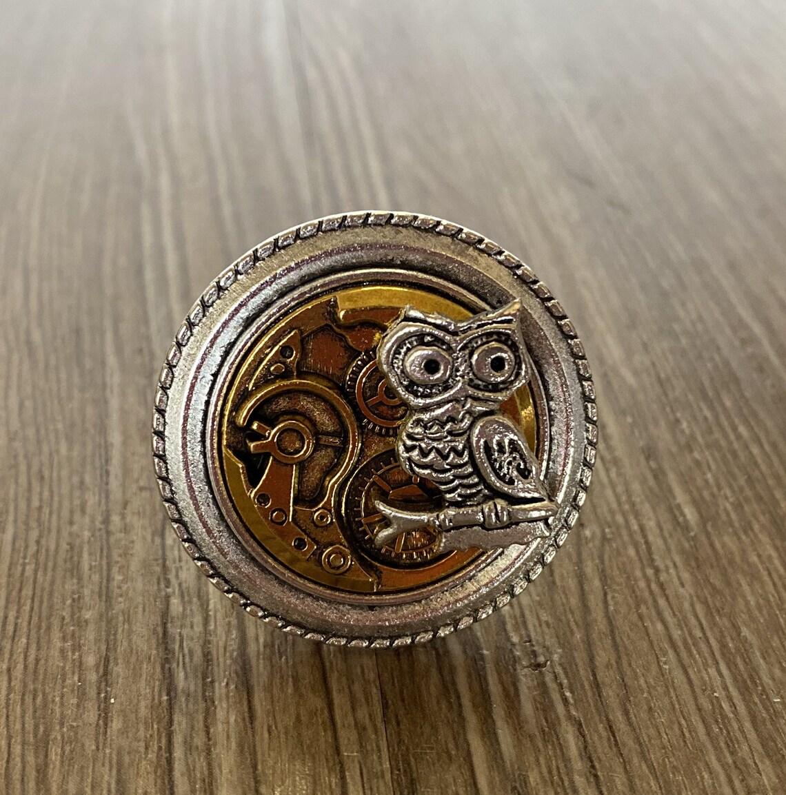 Old Gold Gear Owl drawer knobs / Gear Owl Cabinet / Gothic | Etsy