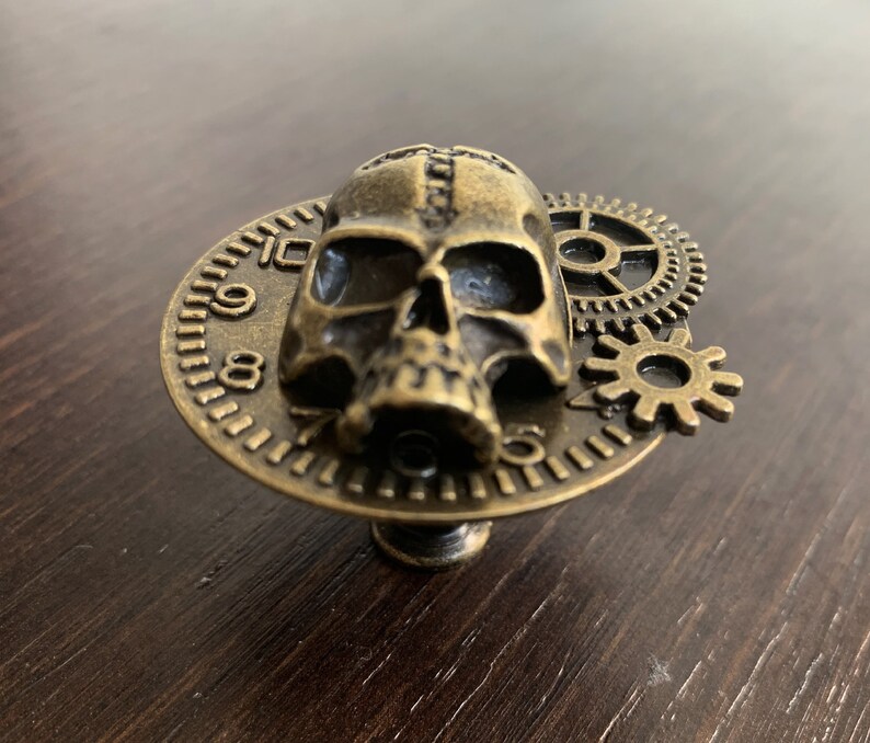 Gothic Skull Knobs Brass Knobs / Cabinet Dresser Knobs / | Etsy