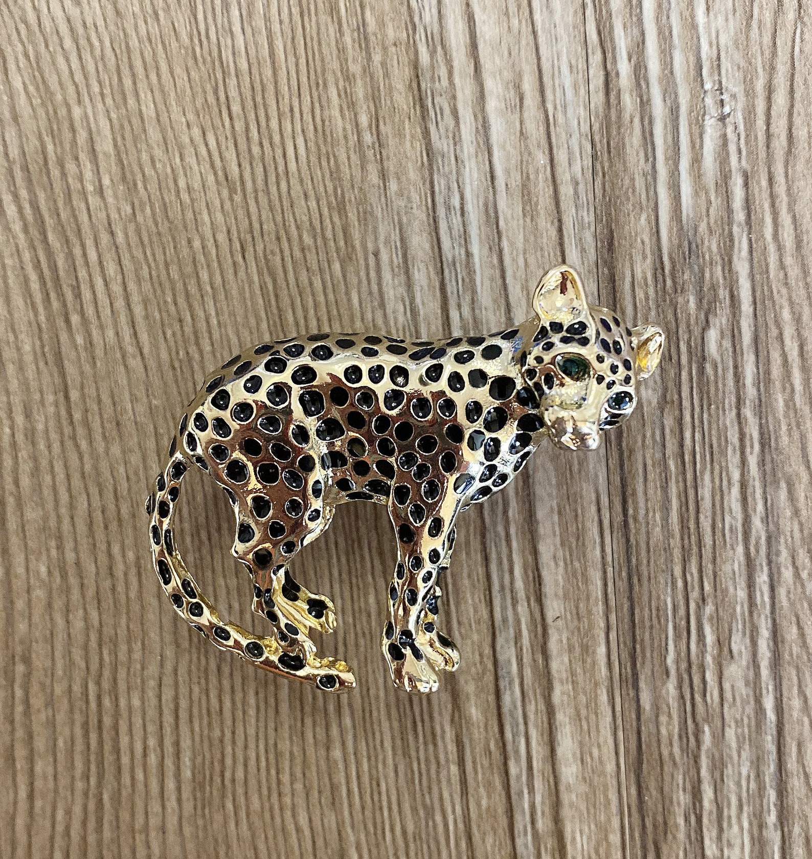 Gold Painted Leopard Drawer Knobs / Painted Leopard Cabinet / - Etsy