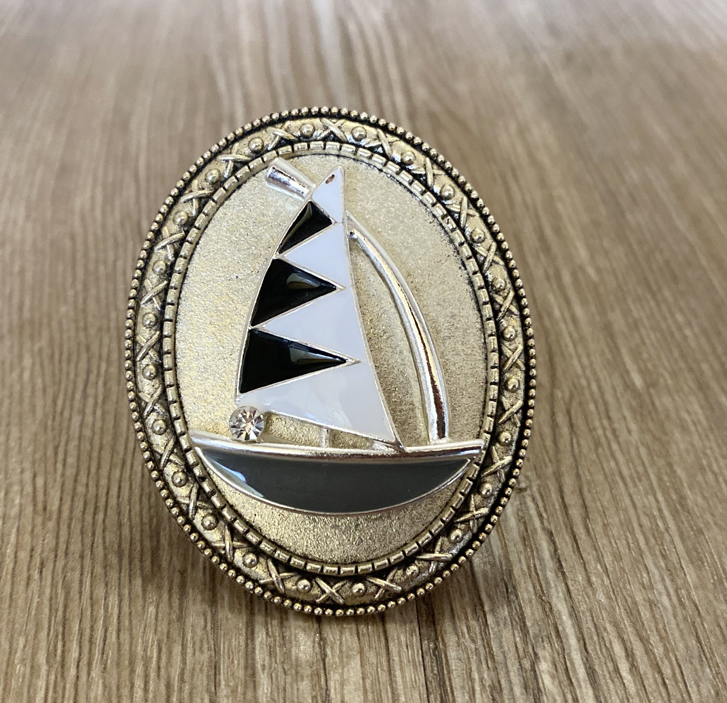 Sailboat Drawer Knobs / Sailboat Cabinet / Gothic Home Decor / Animal ...