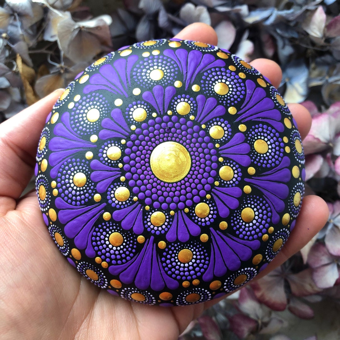 Hand Painted Mandala Stone Meditation Stone Hand Made Painted Stones ...