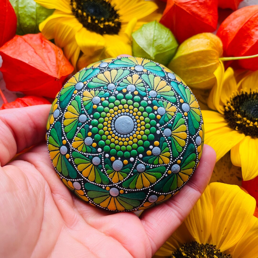 Hand Painted Mandala Stone (ceramic)- Meditation Stone - Hand Made ...
