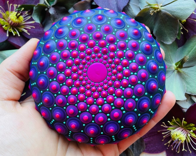 Hand Painted Mandala Stone from Concrete Meditation Stone Hand Made ...