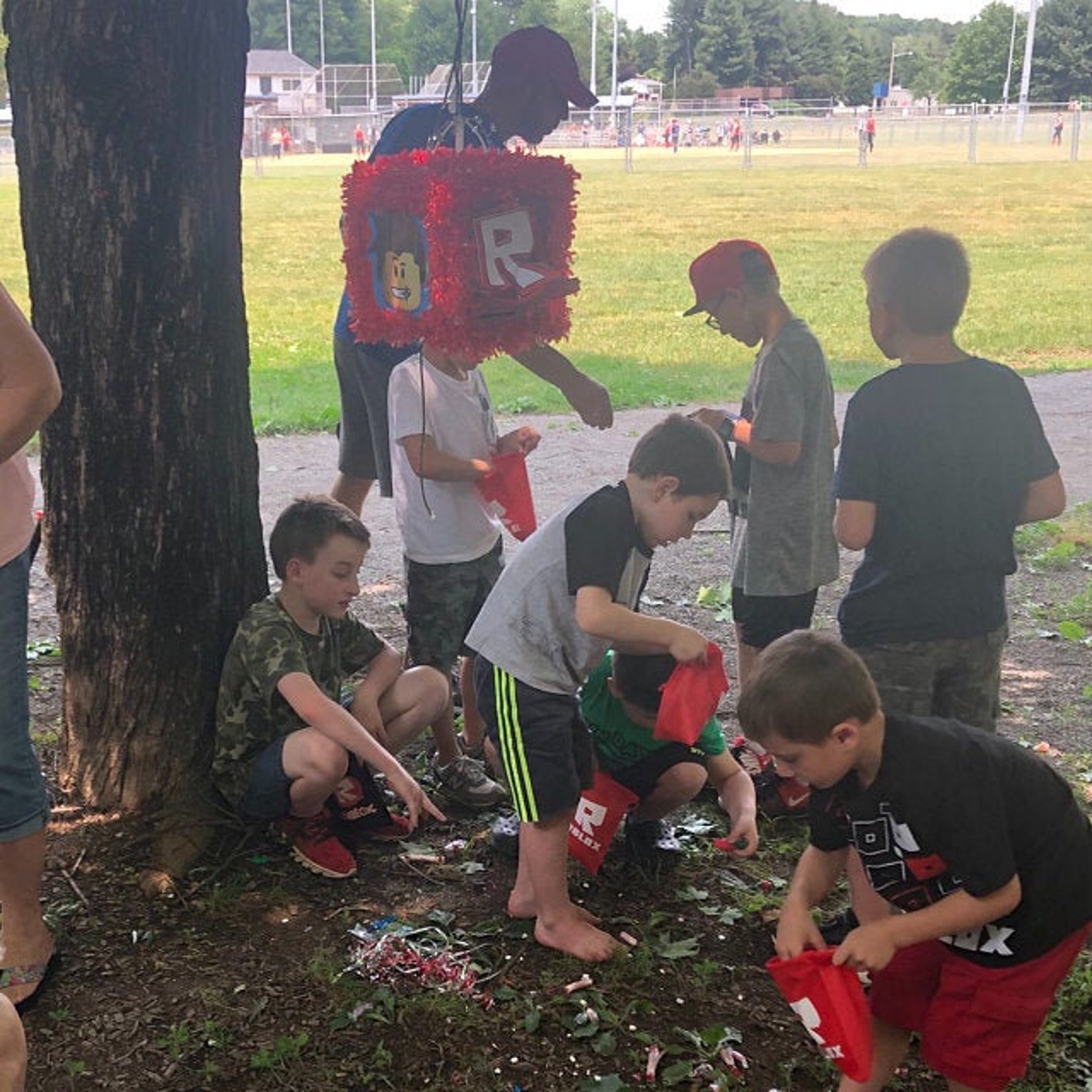 Roblox Pinata BASH to Break Open Pinata - Etsy Canada