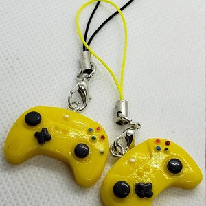 Video Game Controller Phone Charm / Controller Phone Charm / Gamer Gift ...