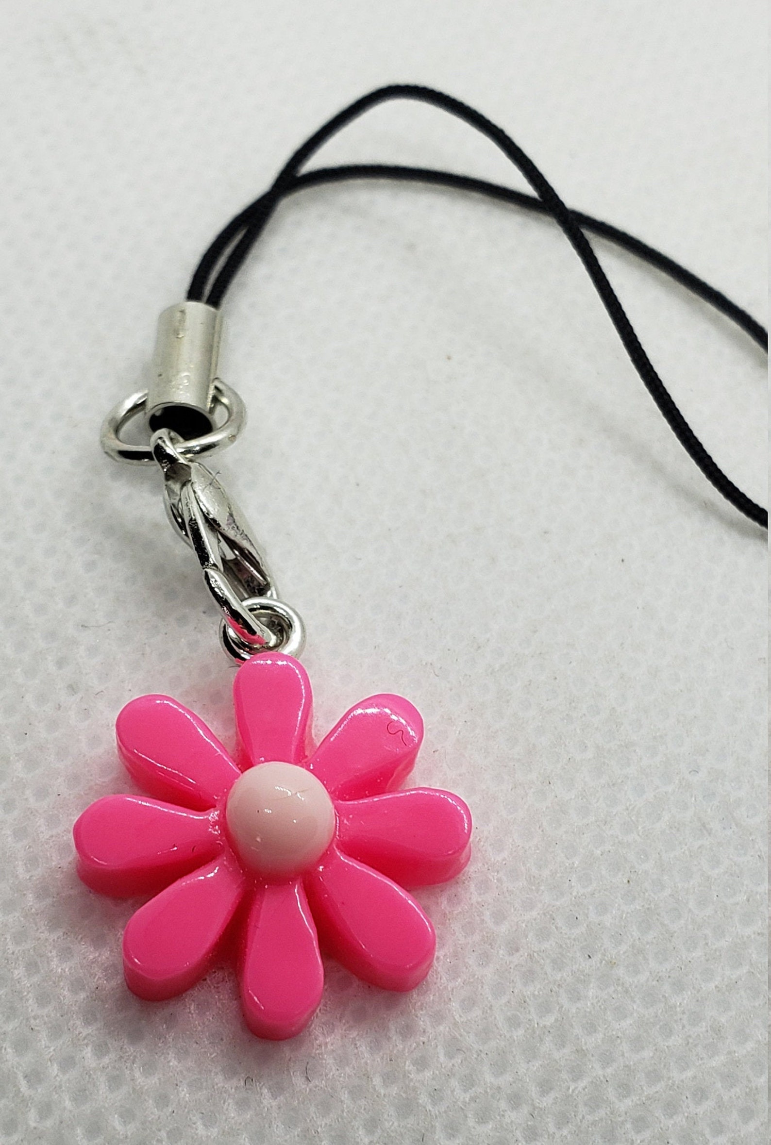 Flower Power Phone Charm / Daisy Charm / Flower Daisy Gift / | Etsy