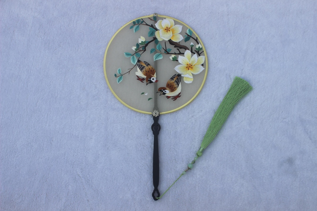 Suzhou Double-sided Fan Yellow Magnolia Flower Handmade Embroidery ...