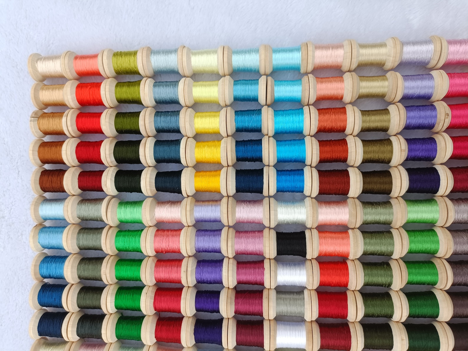 Silk Thread Packs 200 Spools 100% Fine Mulberry Silk - Etsy