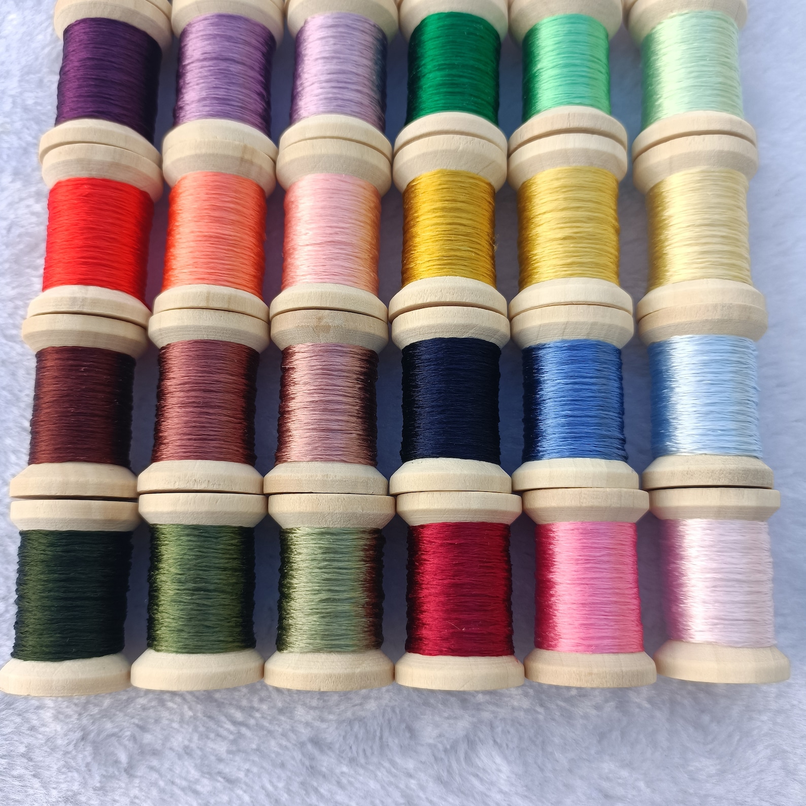 Embroidery Silk Spools Pack of 30 Spools Hand-dyed 100% - Etsy
