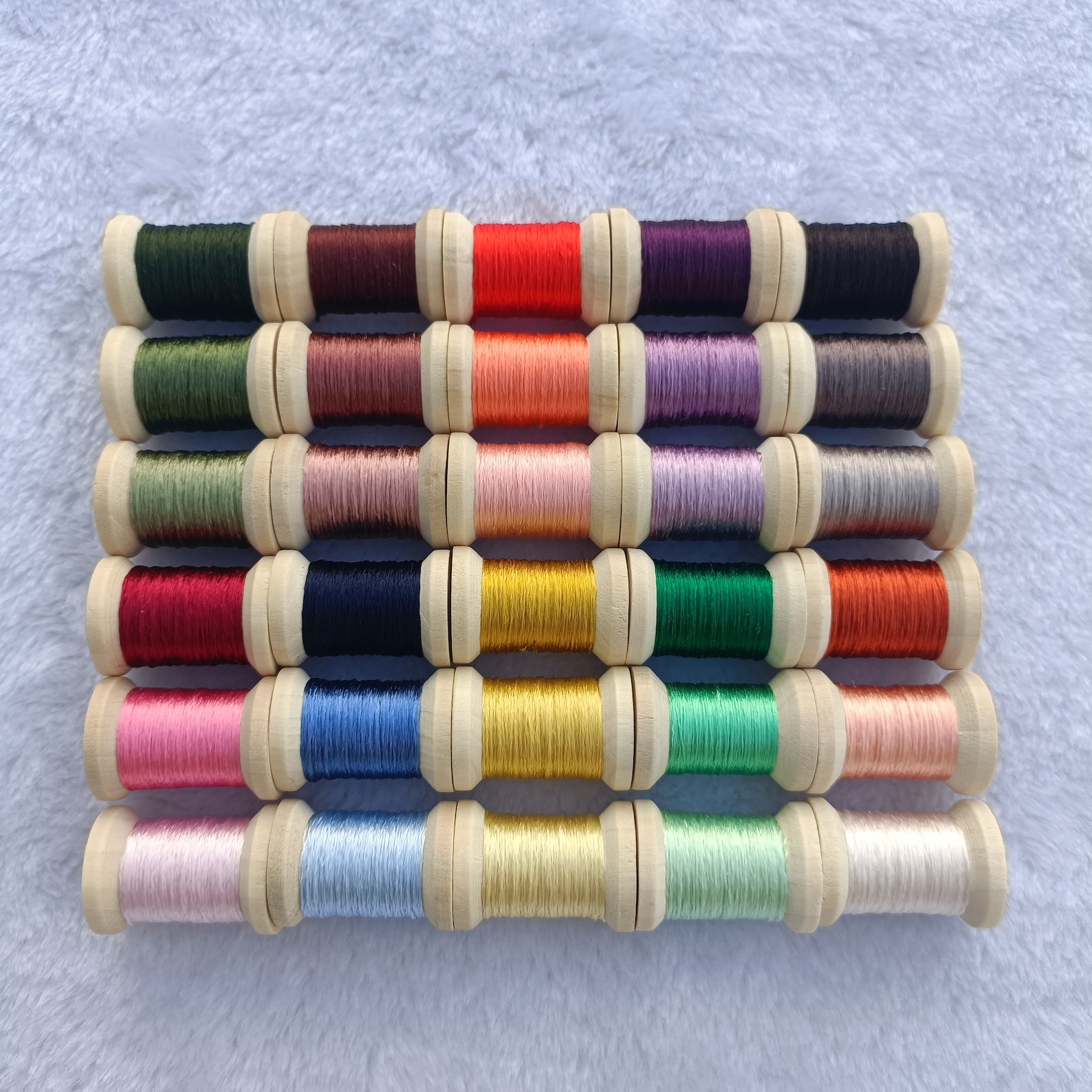 Embroidery Silk Spools Pack of 30 Spools Hand-dyed 100% - Etsy