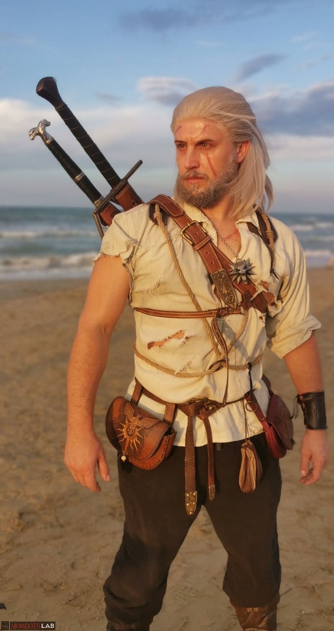 The Witcher 3 Geralt of Rivia Sword Sheath: Handmade Leather Cosplay ...