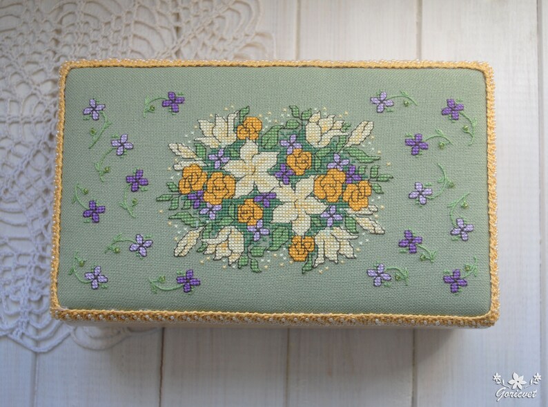 Wood jewelry box Floral bouquet embroidered box Yellow Lilies | Etsy