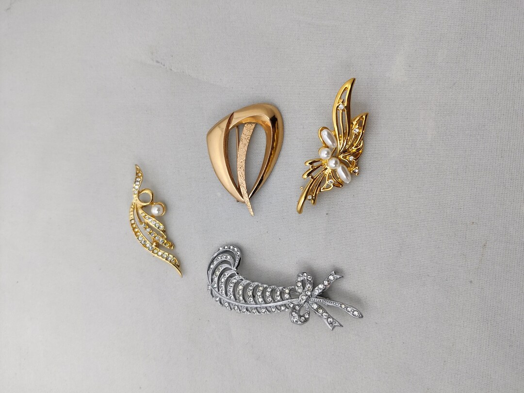 Signed These Vintage Brooches in Gold and Silver Metal - Etsy
