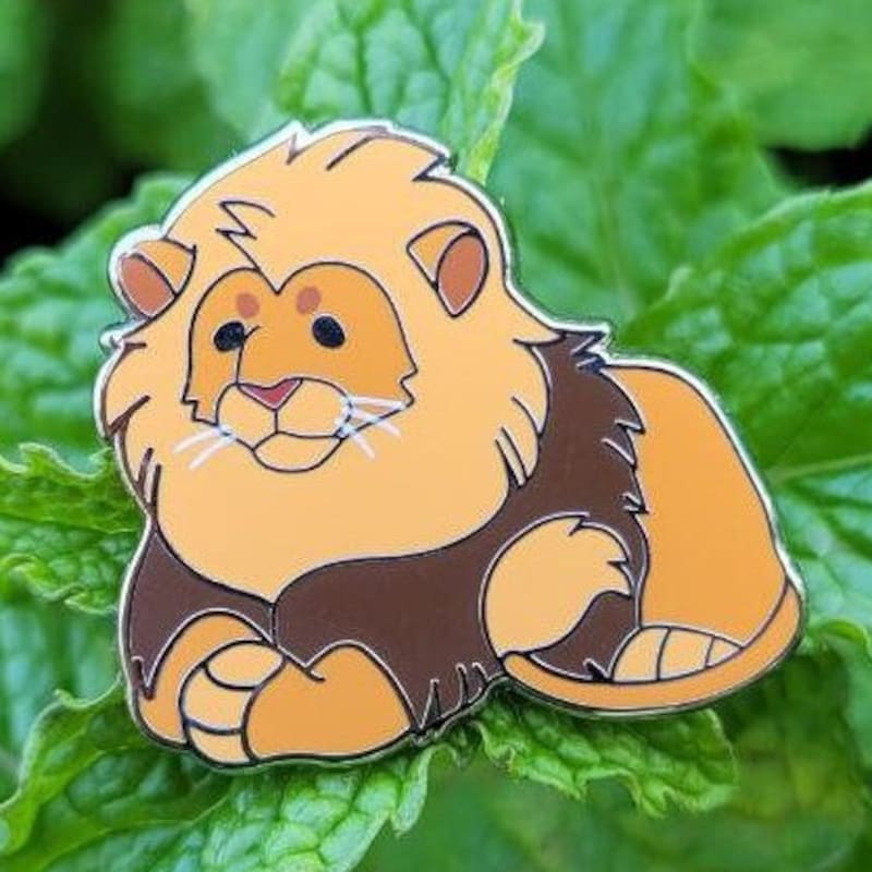 Lion Pin - Etsy