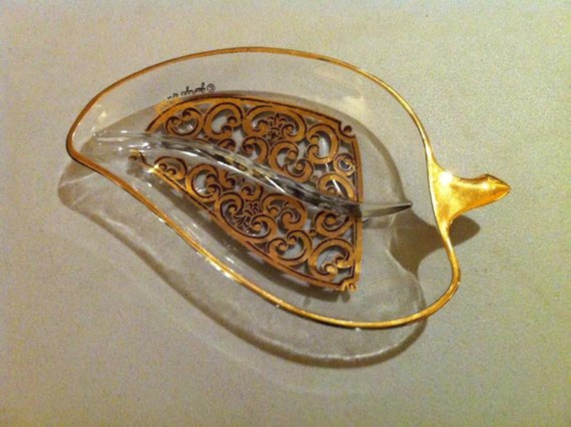 Vintage Georges Briard Spanish Gold Pattern Divided Leaf | Etsy