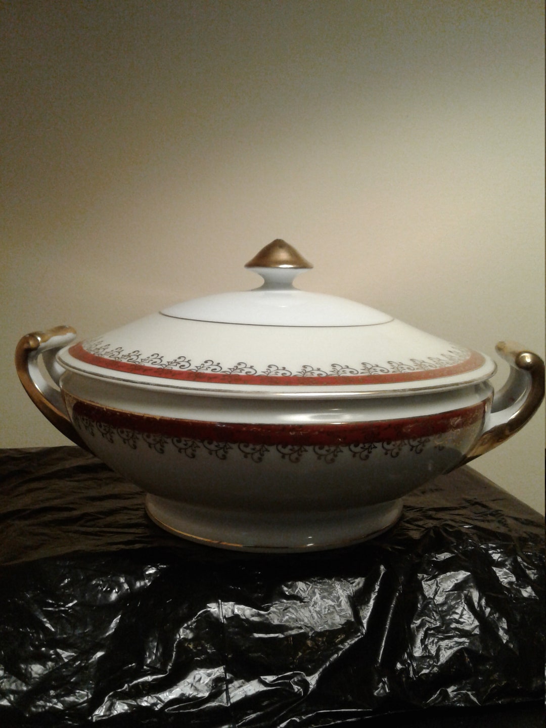 Vintage ESCO China, Japan, Lidded Serving Bowl With Two-open Handles ...