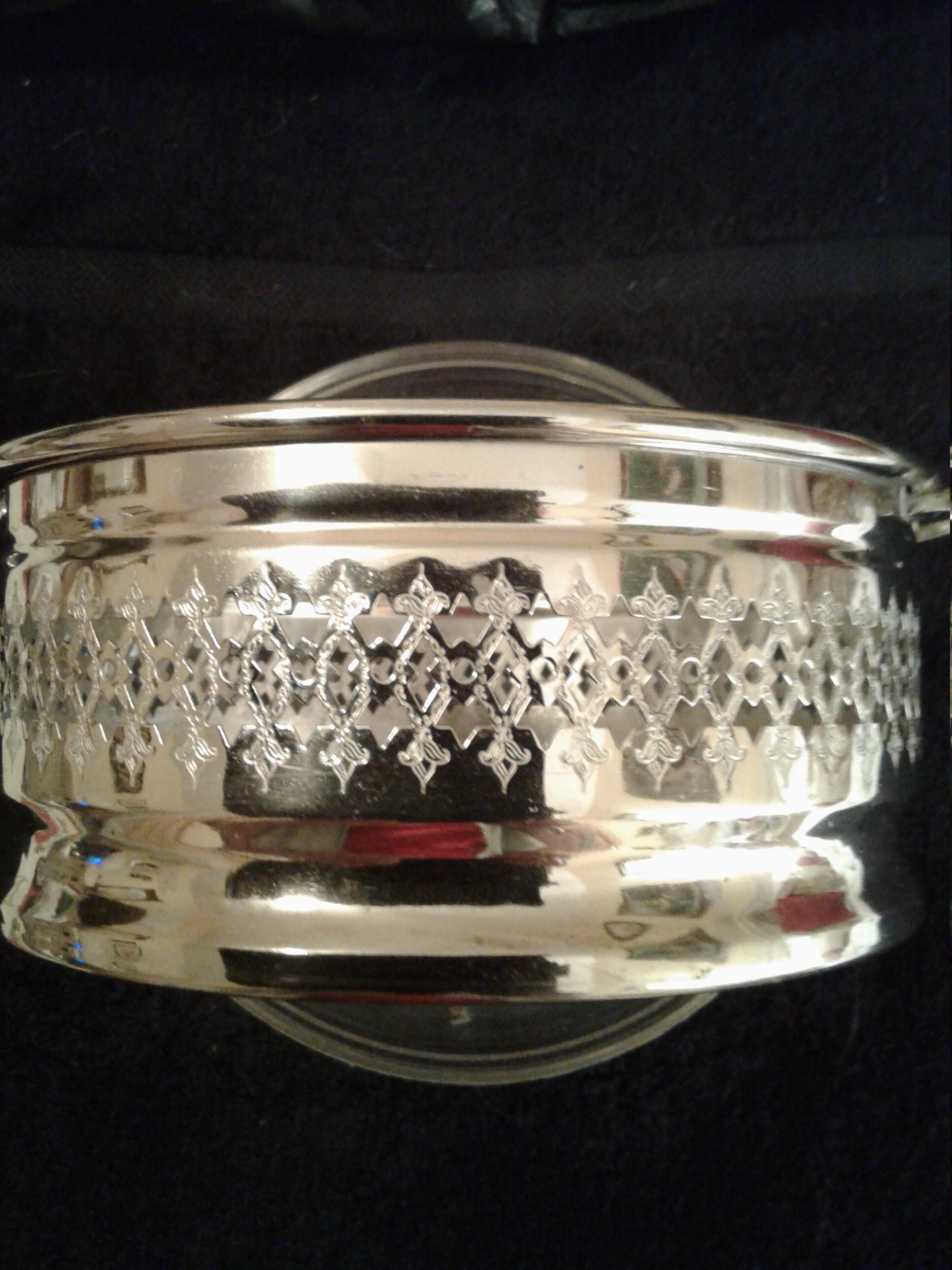 Vintage Chrome Casserole Dish Holder and Original Pyrex Dish, 1 Quart ...