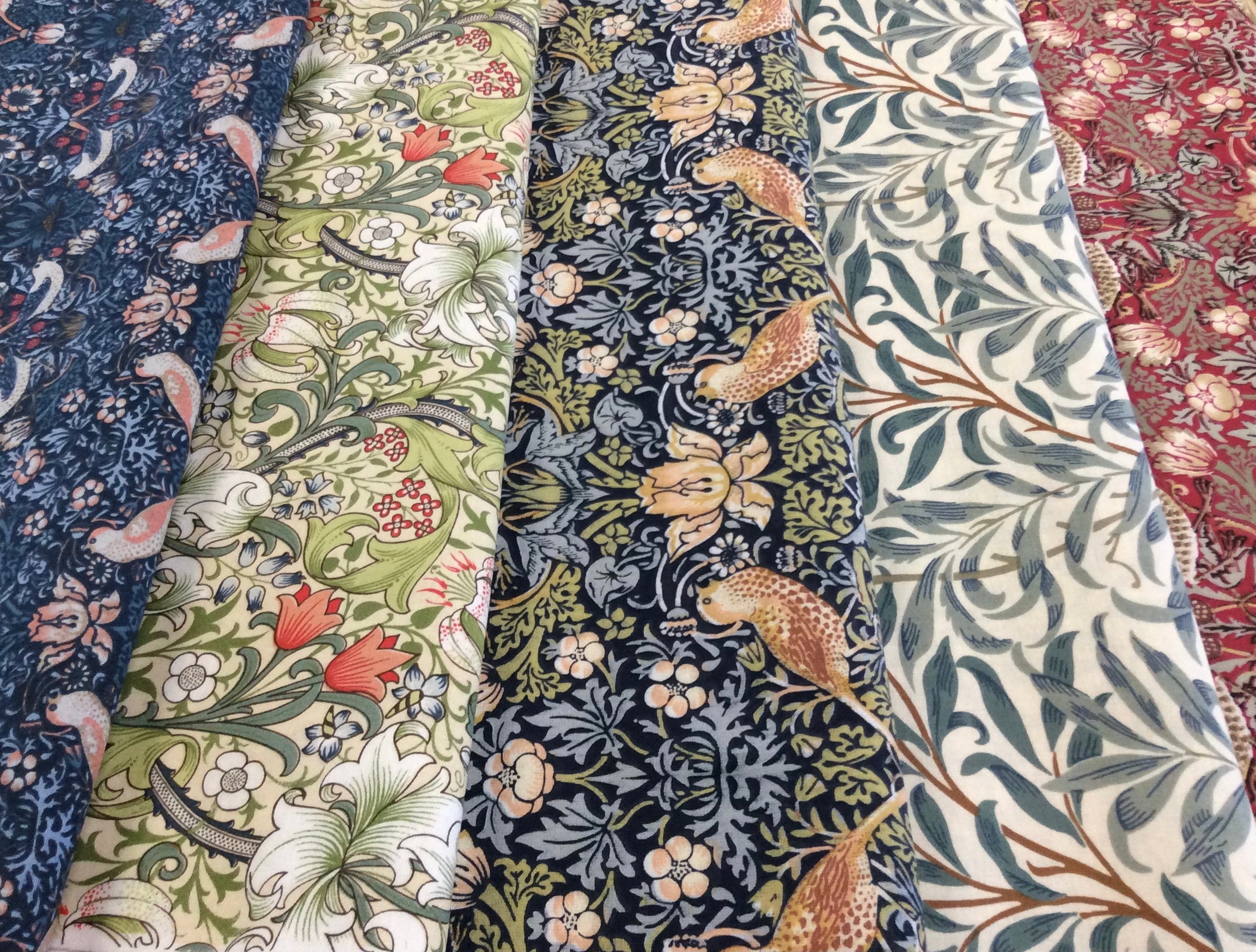 William Morris Bundle of Fat Quarters, Fabric For Quilting, Face Mask ...
