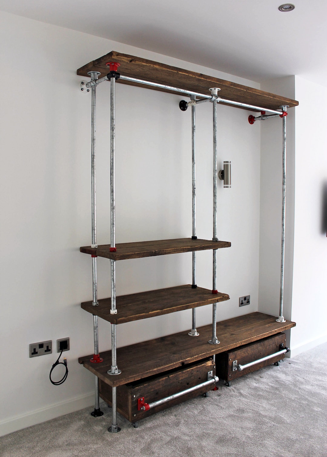 Belle Reclaimed Scaffolding Board and Galvanised Steel Pipe Industrial ...