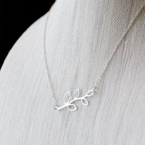 Tree Branch Necklace - Etsy