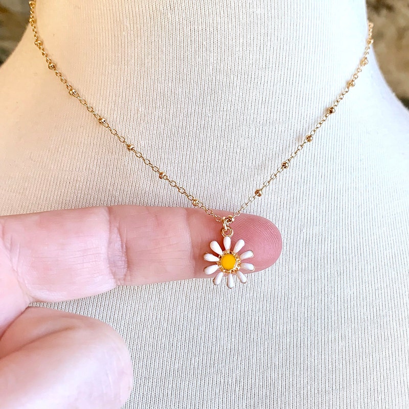 Daisy Pendant - Etsy