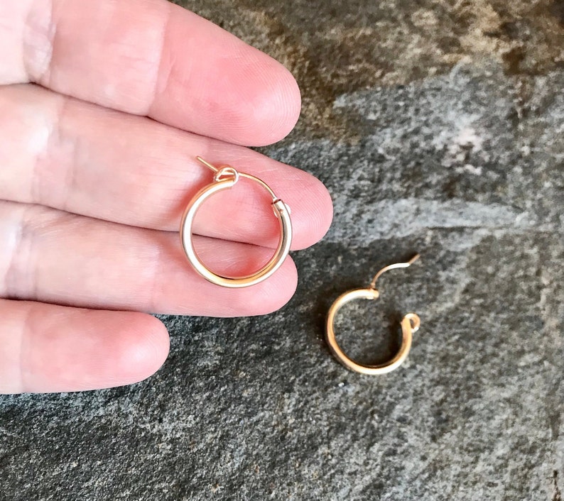 Gold Hoop Earring 14k Gold Fill 18mm Small Hoop Hinge Clip - Etsy