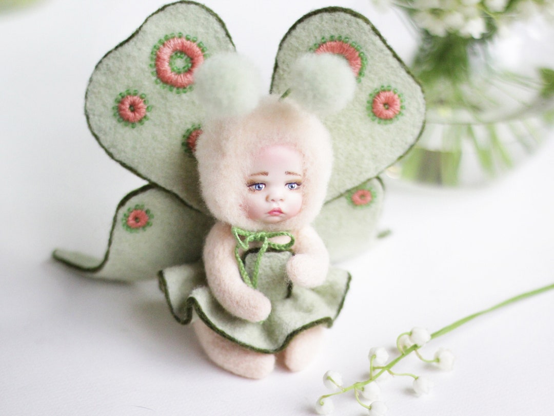 Needle Felted Luna Moth Doll: Fantasy Flower Elf Figurine - Etsy
