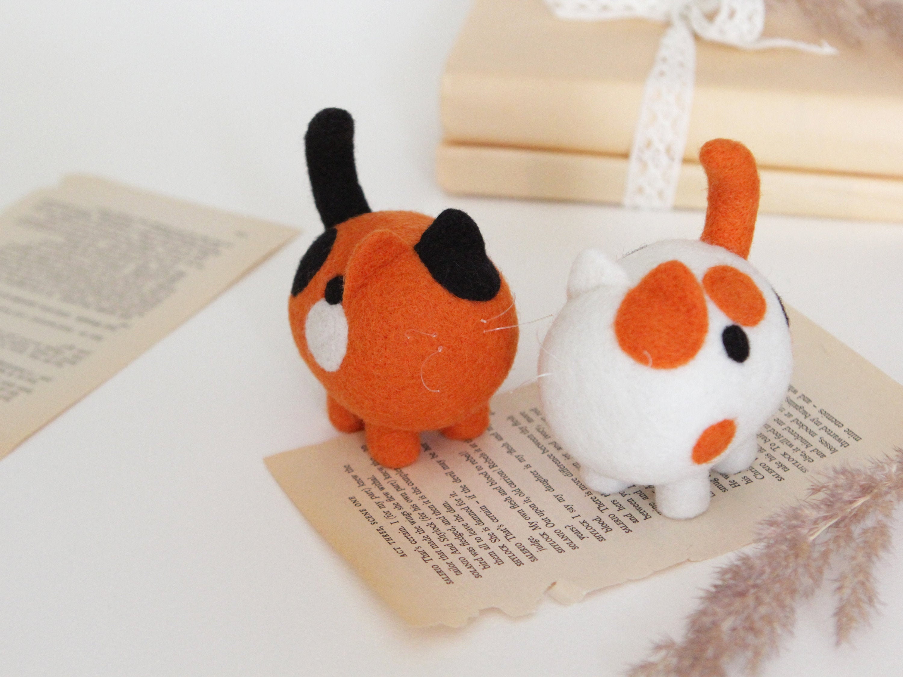 Two cute spotted cats calico cat needle felted animal cat | Etsy