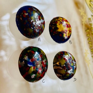 Antique Leo Popper Buttons. Large Round Size. - Etsy