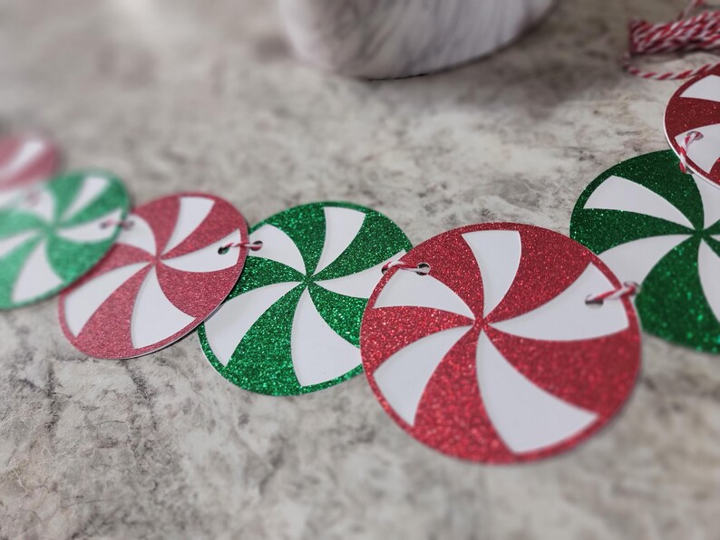 Christmas Garland, Peppermint Swirl Candy Banner. Holiday Decorations ...
