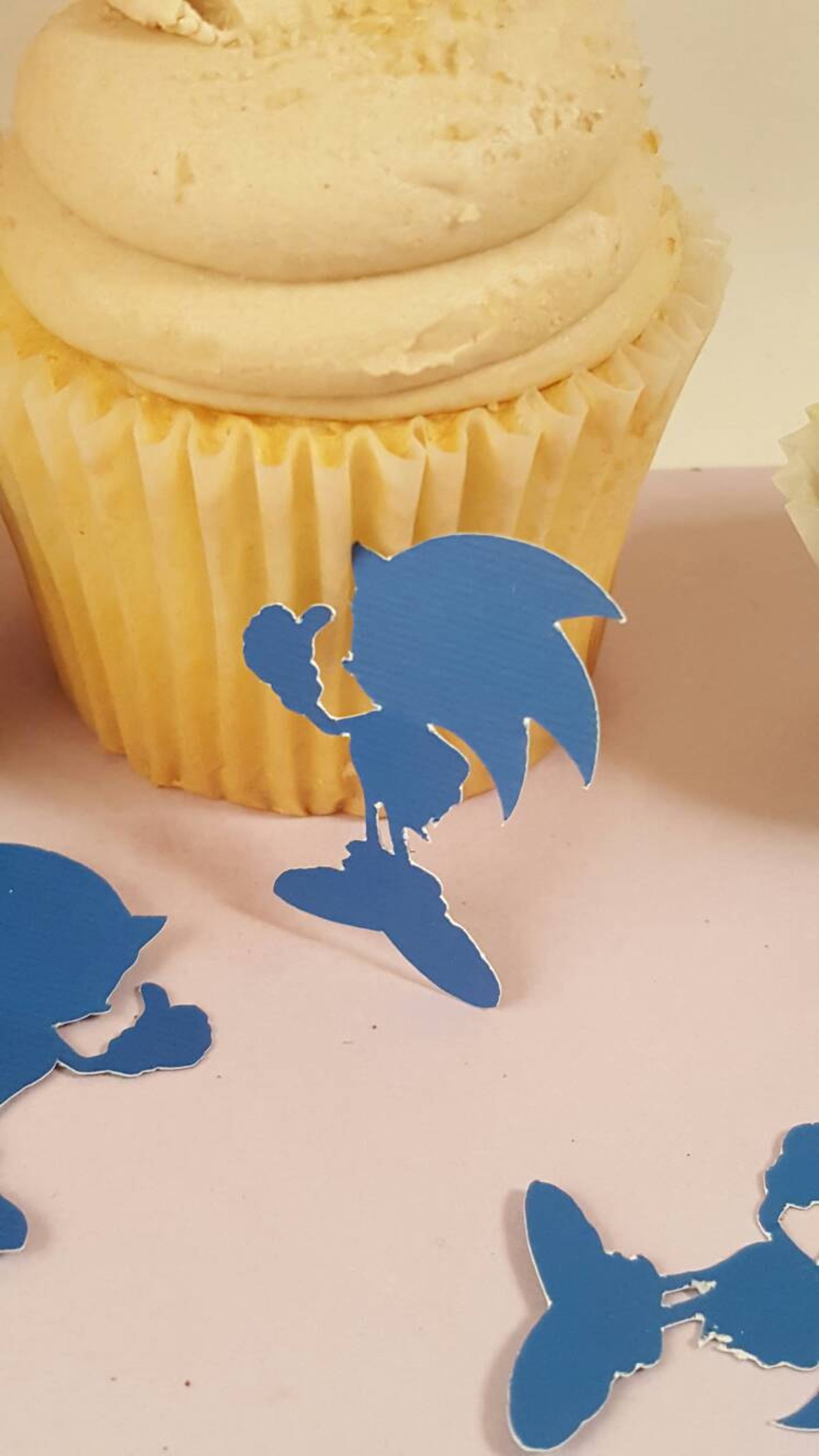 Sonic the hedgehog confetti video game partyparty ideas for | Etsy