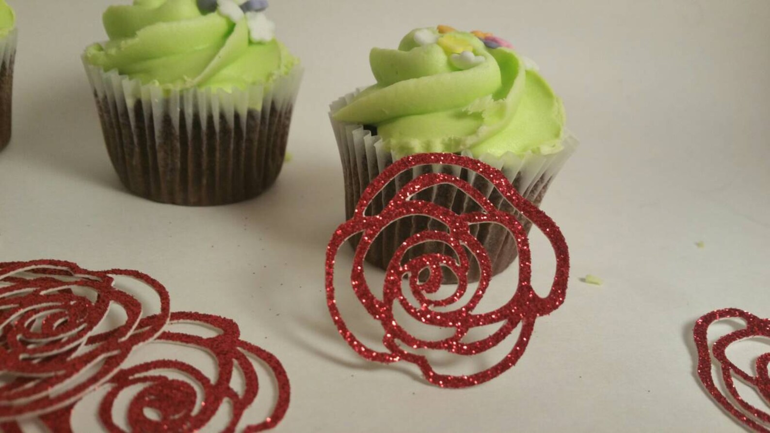 Red Roses Confetti Valentines Day Painting Roses Red Alice - Etsy