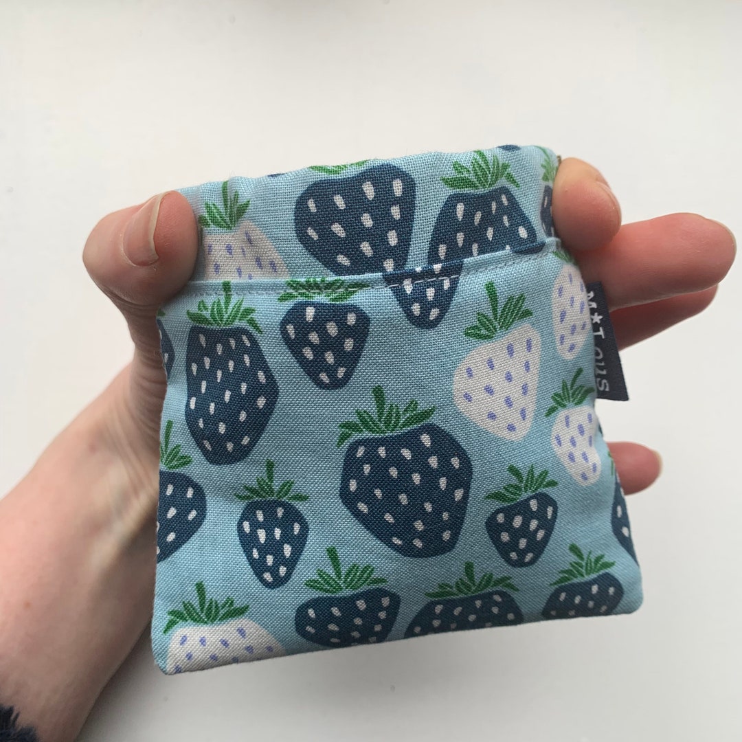Small Blue Berries Coin Pouch With a Flex Top Pinch Purse Squeeze ...
