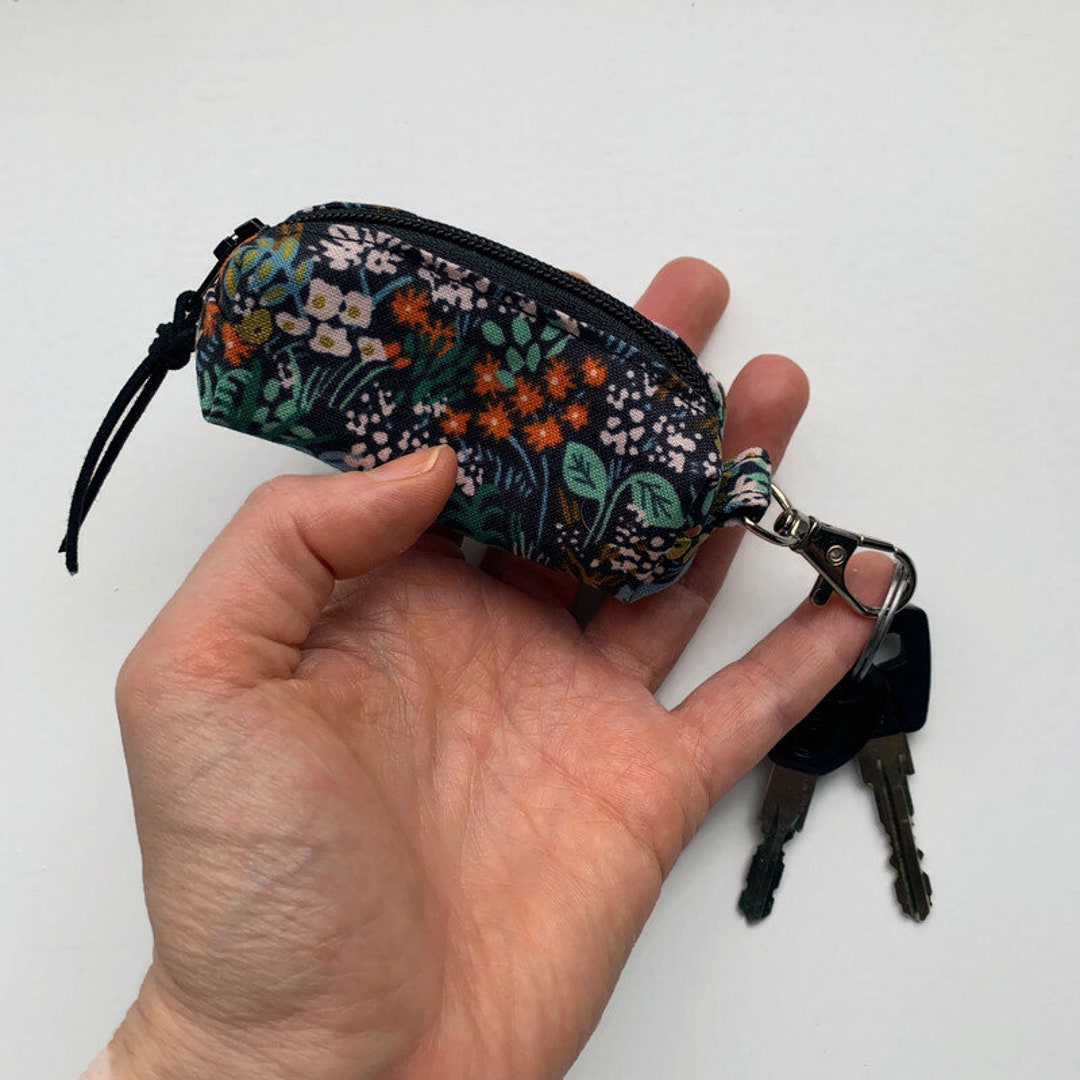 Key Chain Purse for Change Lip Balm Ear Phones Earbuds Airpods - Etsy